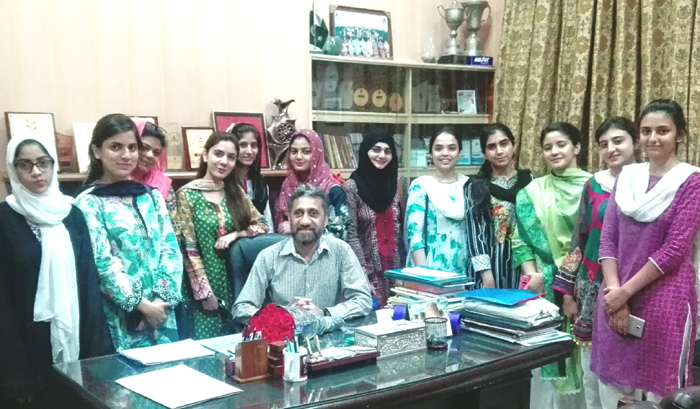 Meeting between Prof. Dr. Muhammad Kamran and a de - Press Release ...